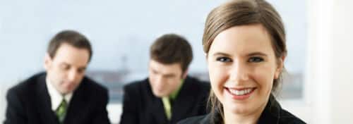 Unbefristeter Arbeitsvertrag für Mitarbeiter - Arbeitsrecht 2025